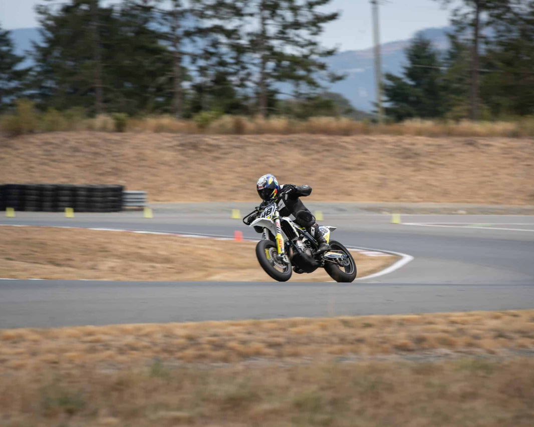 Higgy's On The Track